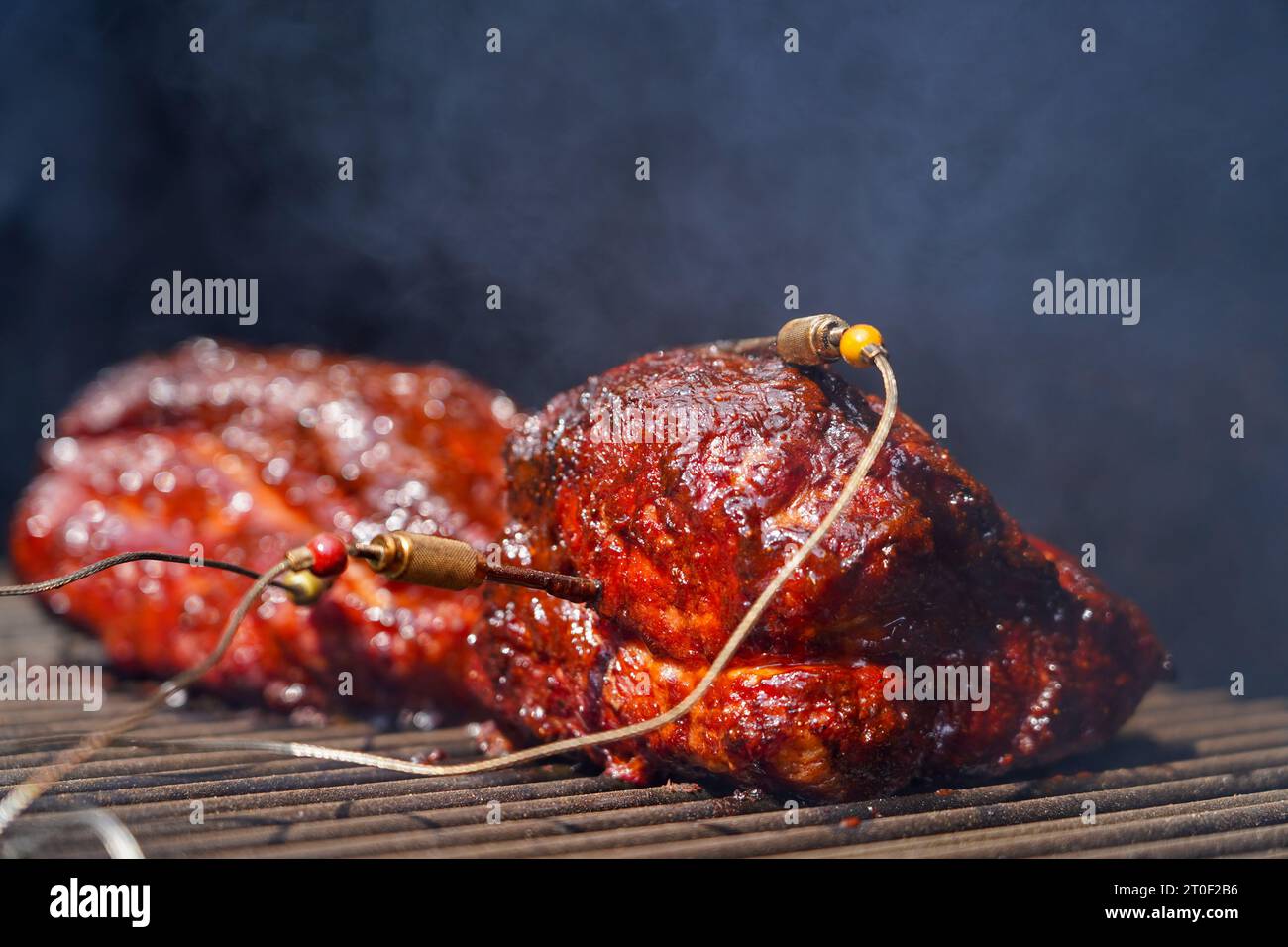 Juicy pulled pork meat hi-res stock photography and images - Alamy