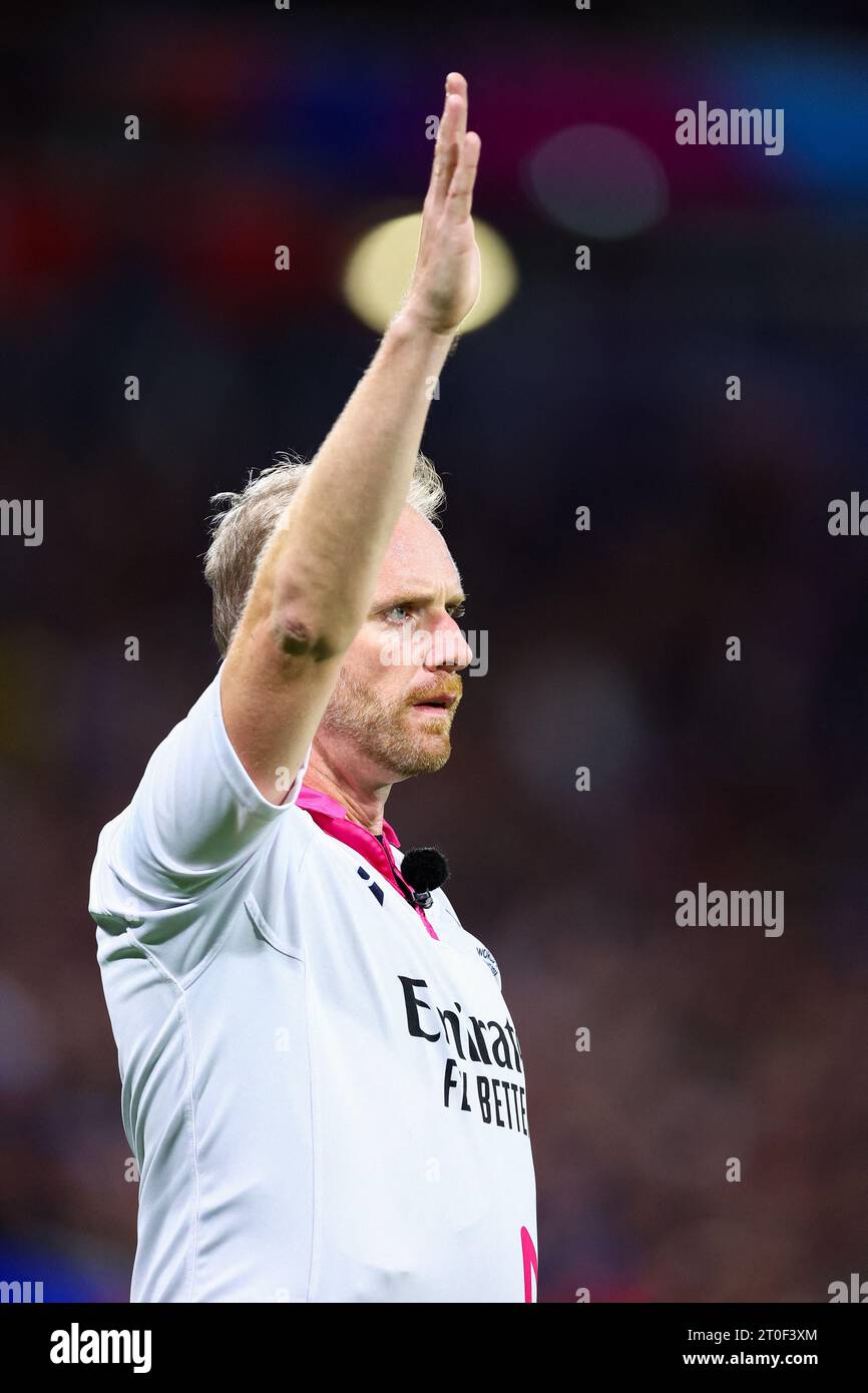 REFEREE Wayne Barnes (Rugby Football Union) during the Rugby World Cup ...