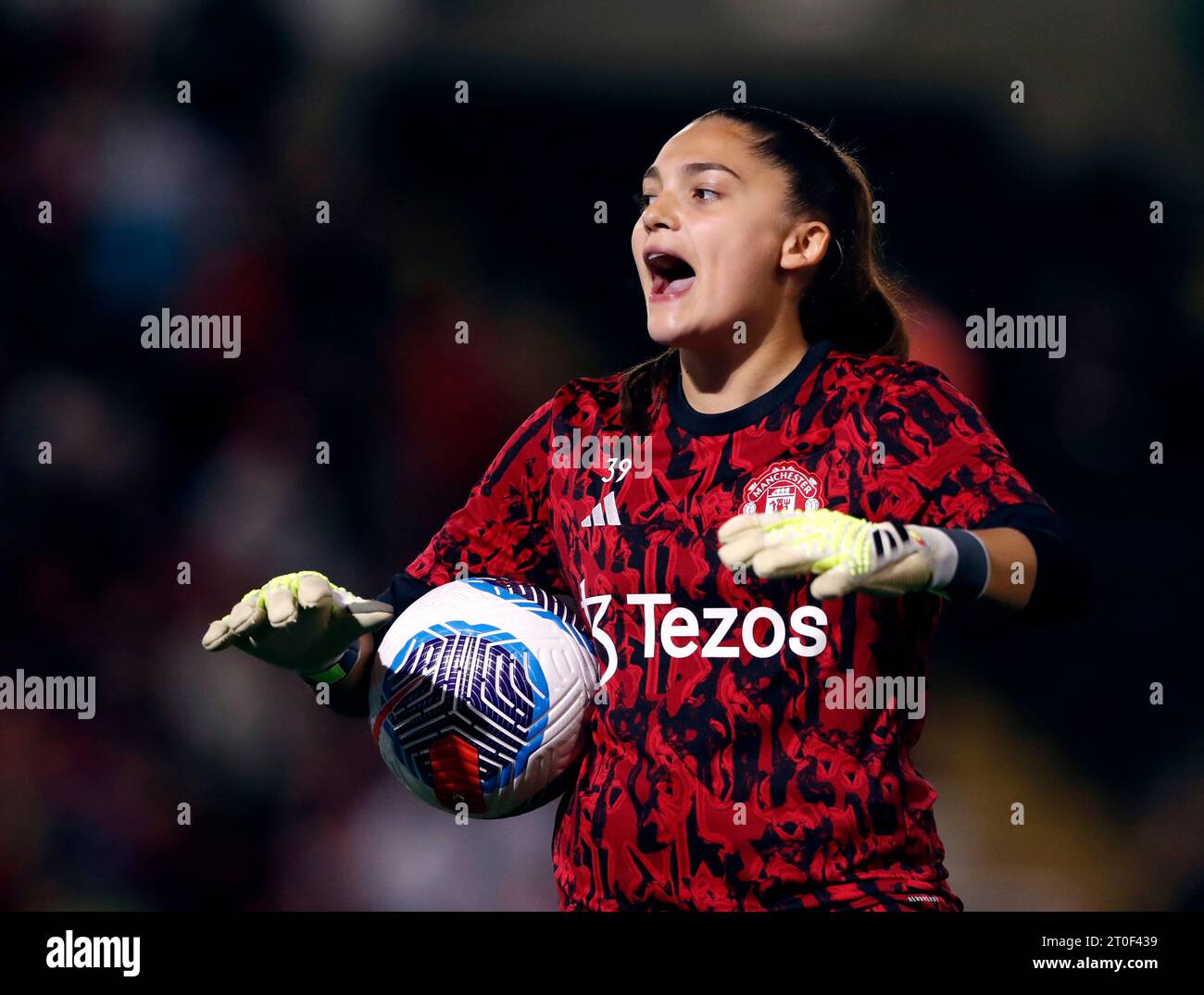 Manchester United goalkeeper Saf Middleton-Patel warming up ahead of ...