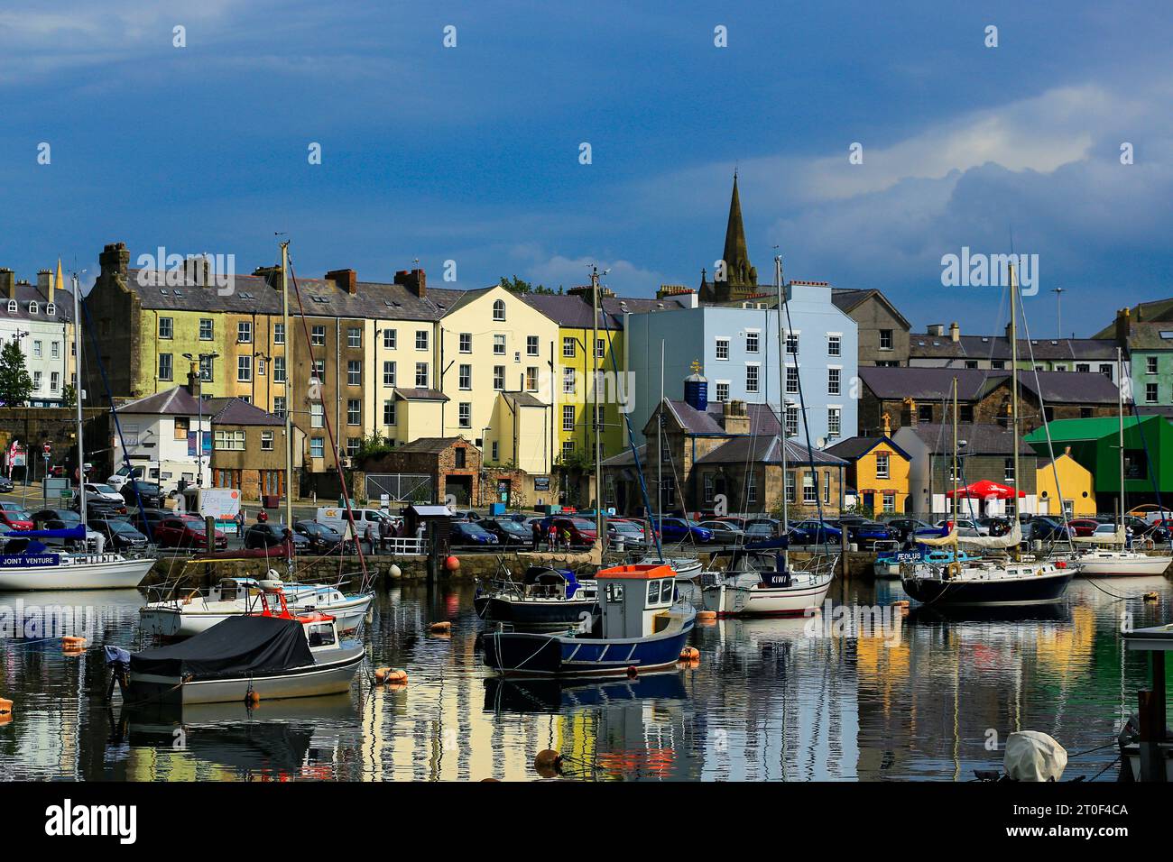Caernarfon Castle, Caernarfon, Gwynedd, Wales Stock Photo - Alamy
