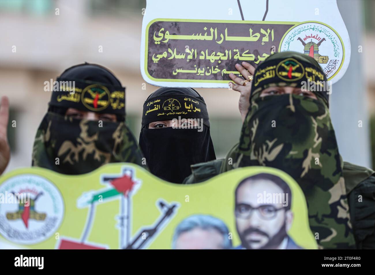 Women in military uniforms hi-res stock photography and images - Alamy