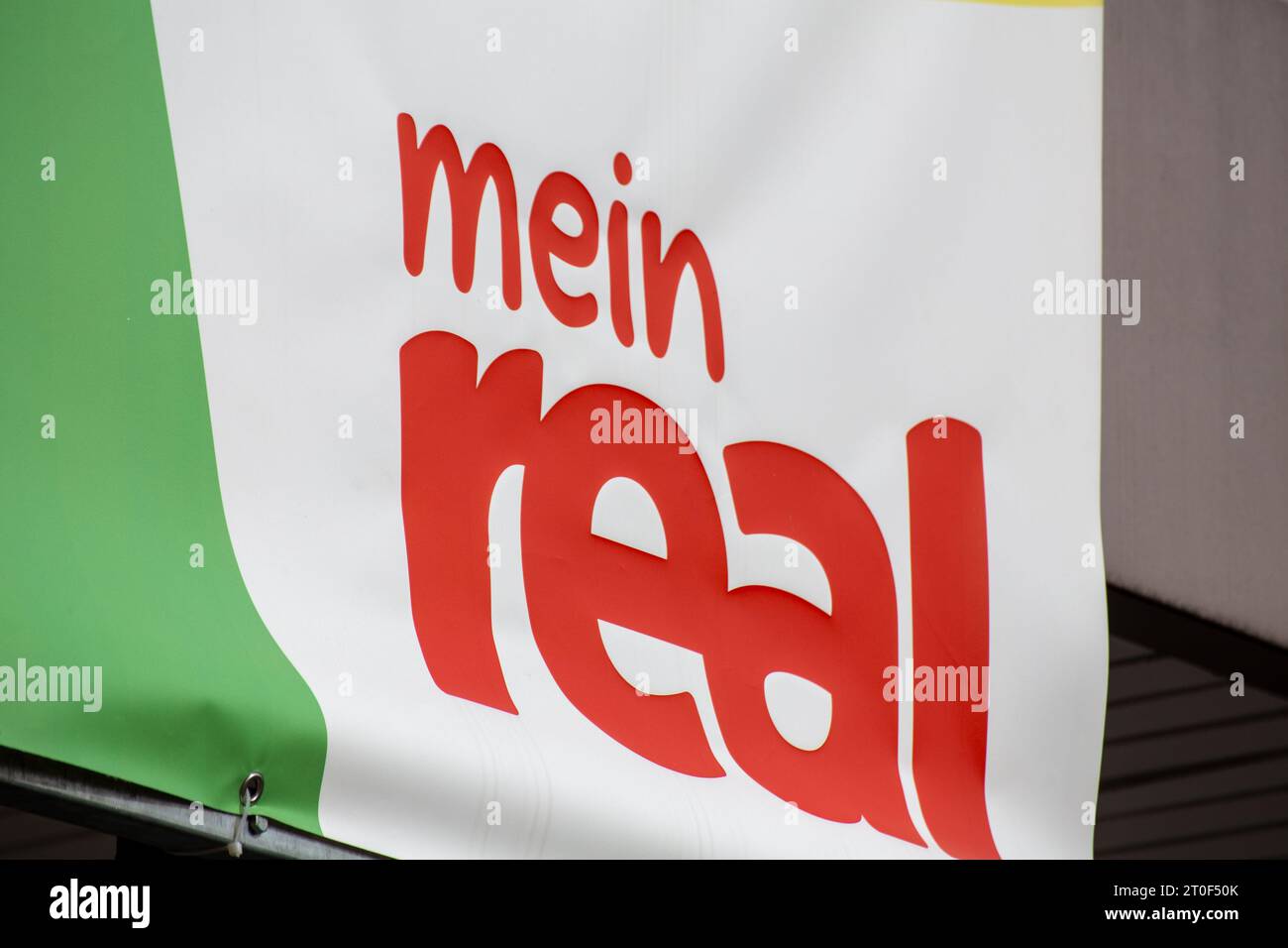 Mein real hi-res stock photography and images - Alamy
