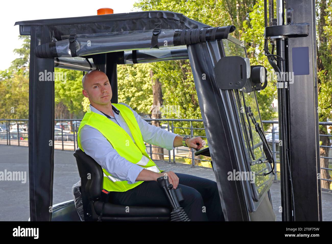 Forklift safety vest hi-res stock photography and images - Alamy