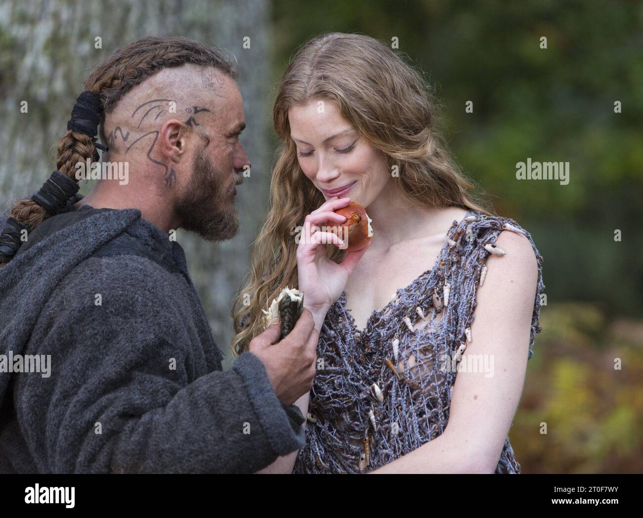 Sutherland Ragnar Lothbrok List Of Vikings And Vikings: Valhalla