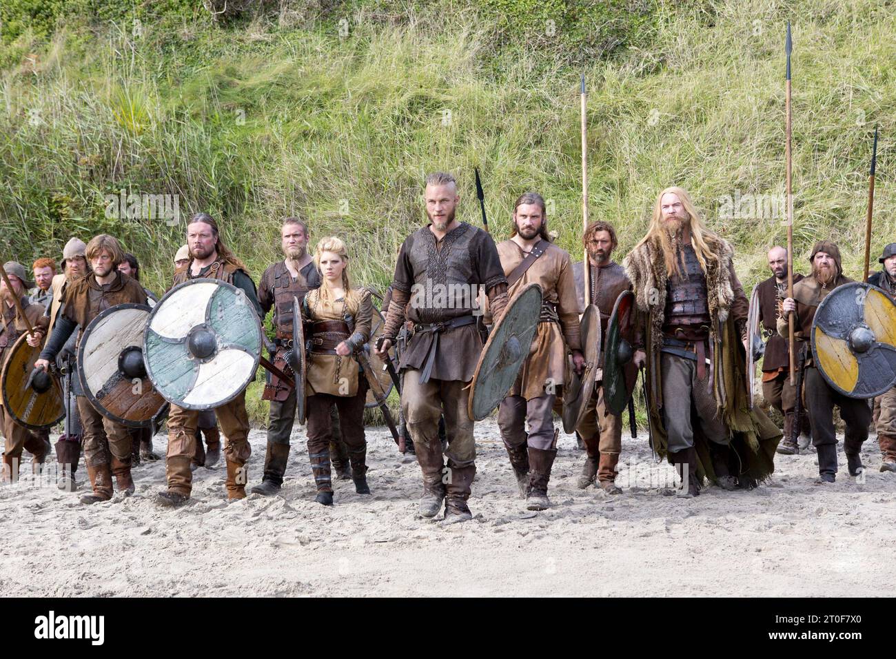 USA. Katheryn Winnick and Travis Fimmel in a scene from the ©History ...