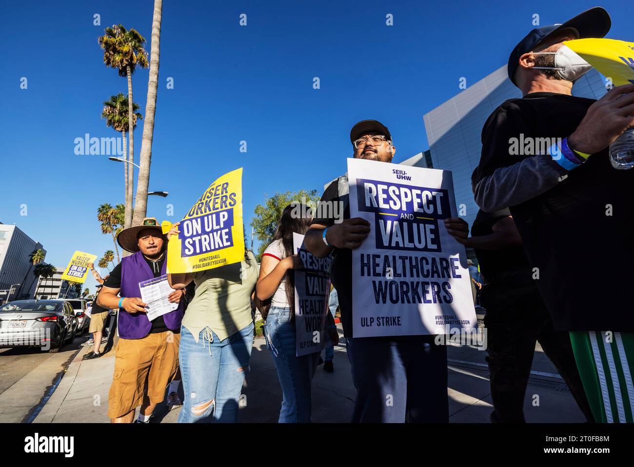 Los Angeles, USA. 06th Oct, 2023. 75000 unionized SEIU-UHW workers went ...