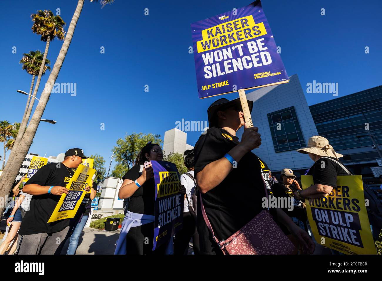 Los Angeles, USA. 06th Oct, 2023. 75000 unionized SEIU-UHW workers went ...