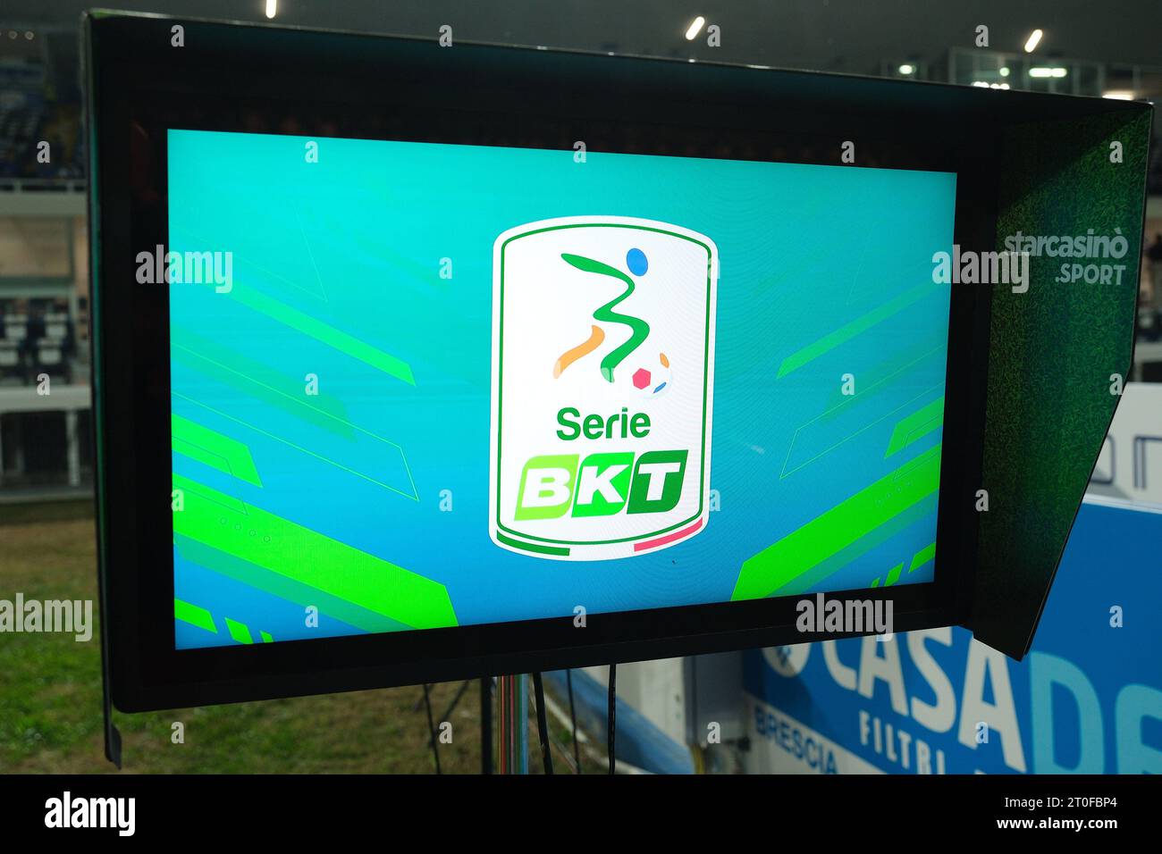 Mario logo hi-res stock photography and images - Alamy