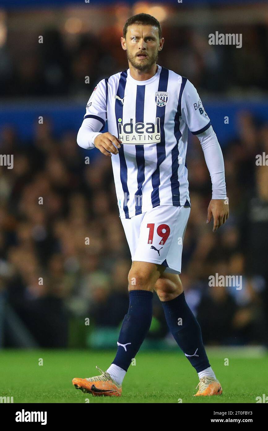 John Swift #19 of West Bromwich Albion during the Sky Bet Championship ...