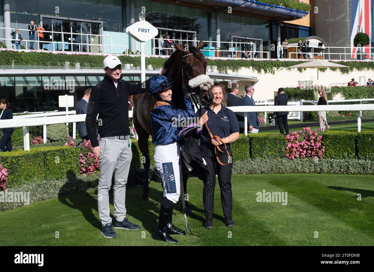 Amateur flat jockey hi-res stock photography and images - Alamy