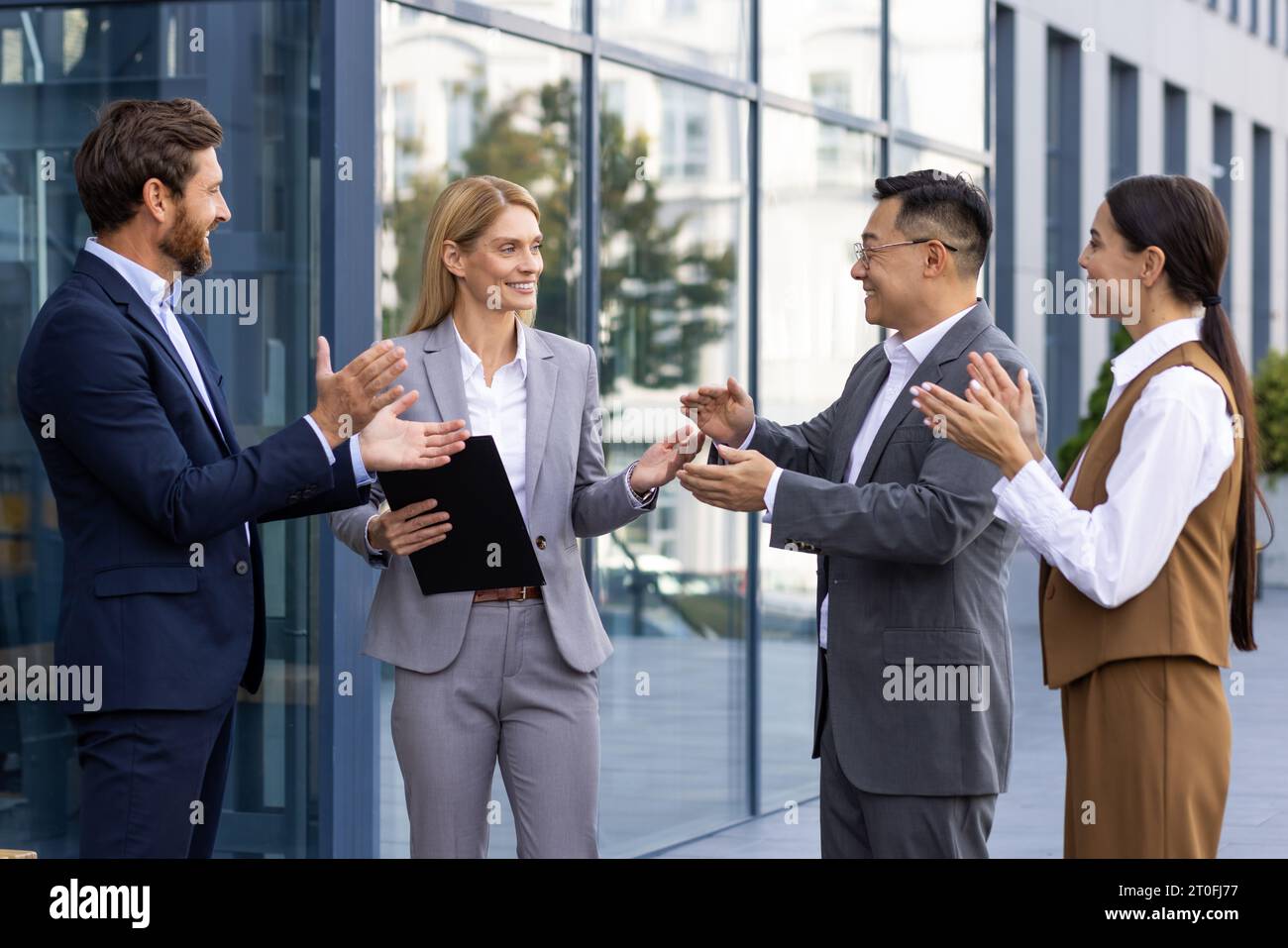 Job acknowledgment hi-res stock photography and images - Alamy
