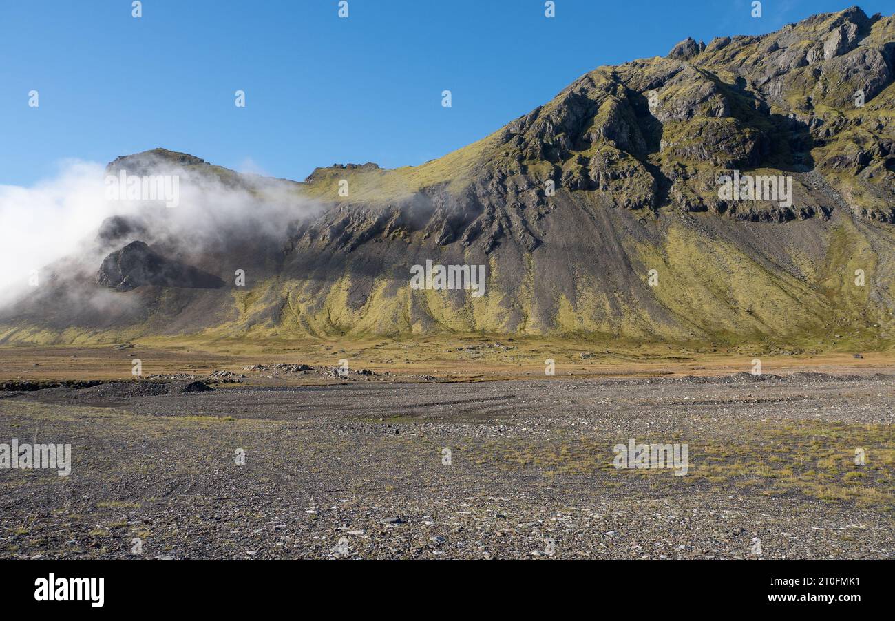 Lava flow layers hi-res stock photography and images - Alamy