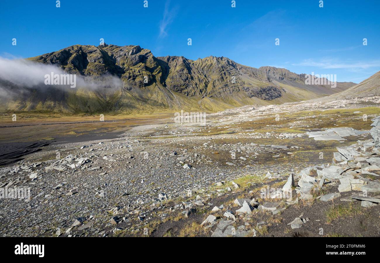 Lava flow layers hi-res stock photography and images - Alamy