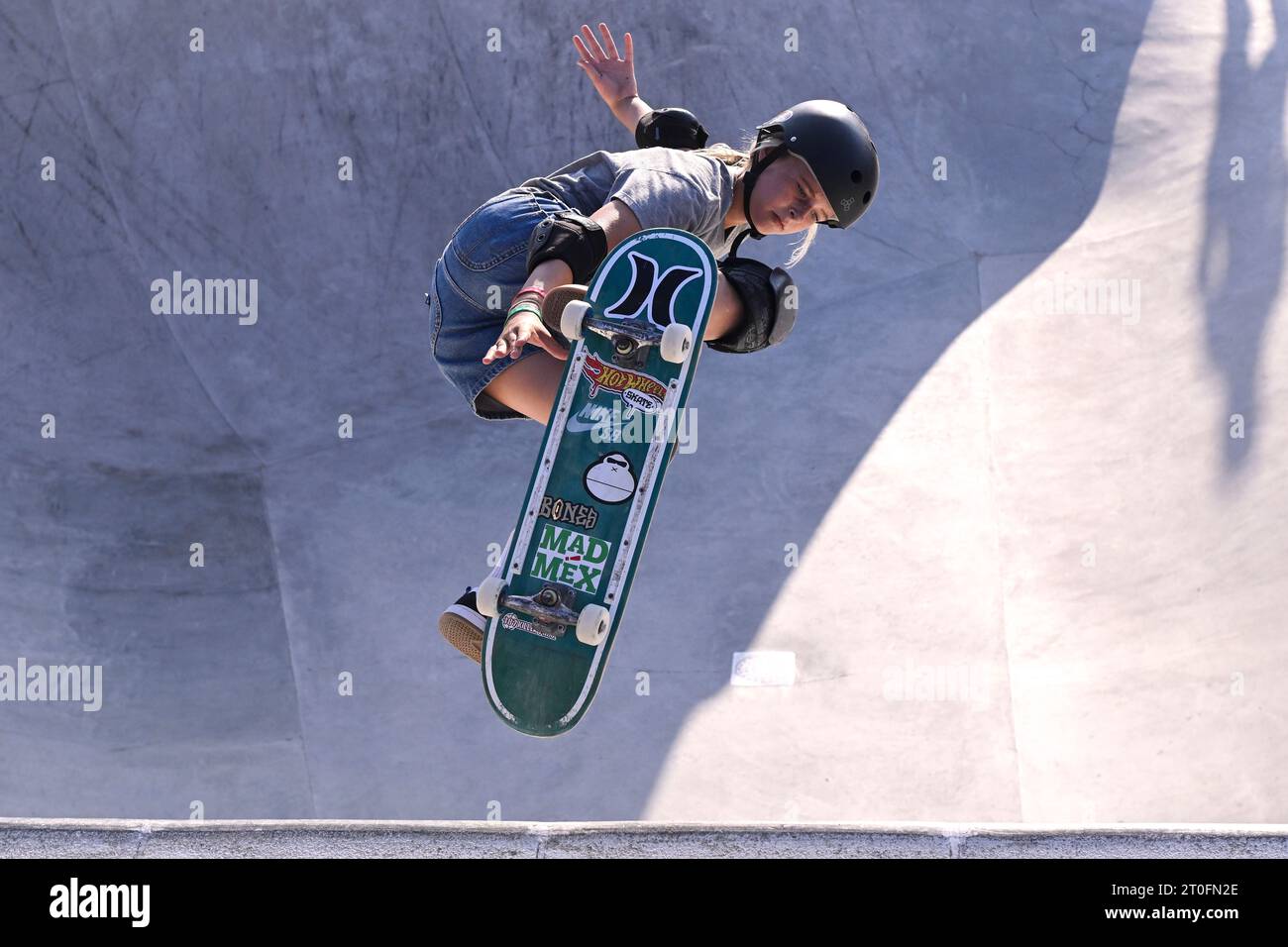 Lido Di Ostia, Rome, Ita. 06th Oct, 2023. Ruby Trew of Australia warms ...