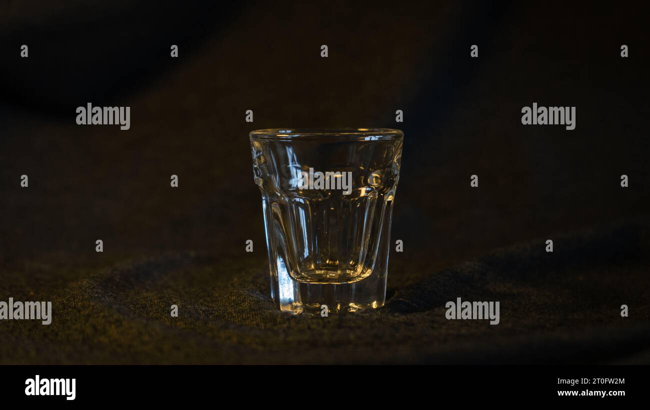 Vodka shots hi-res stock photography and images - Alamy
