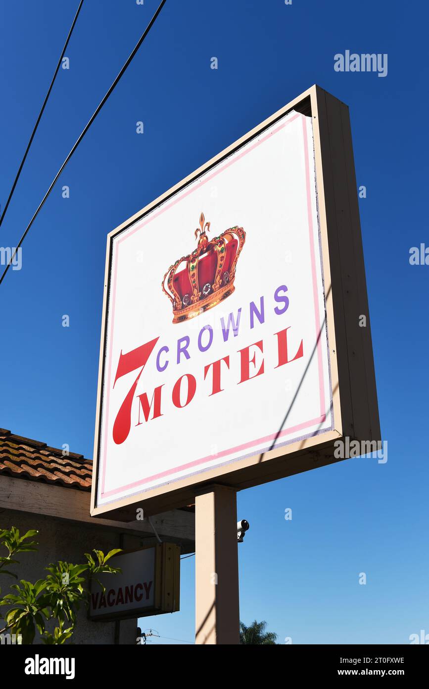 7 crowns motel hi-res stock photography and images - Alamy
