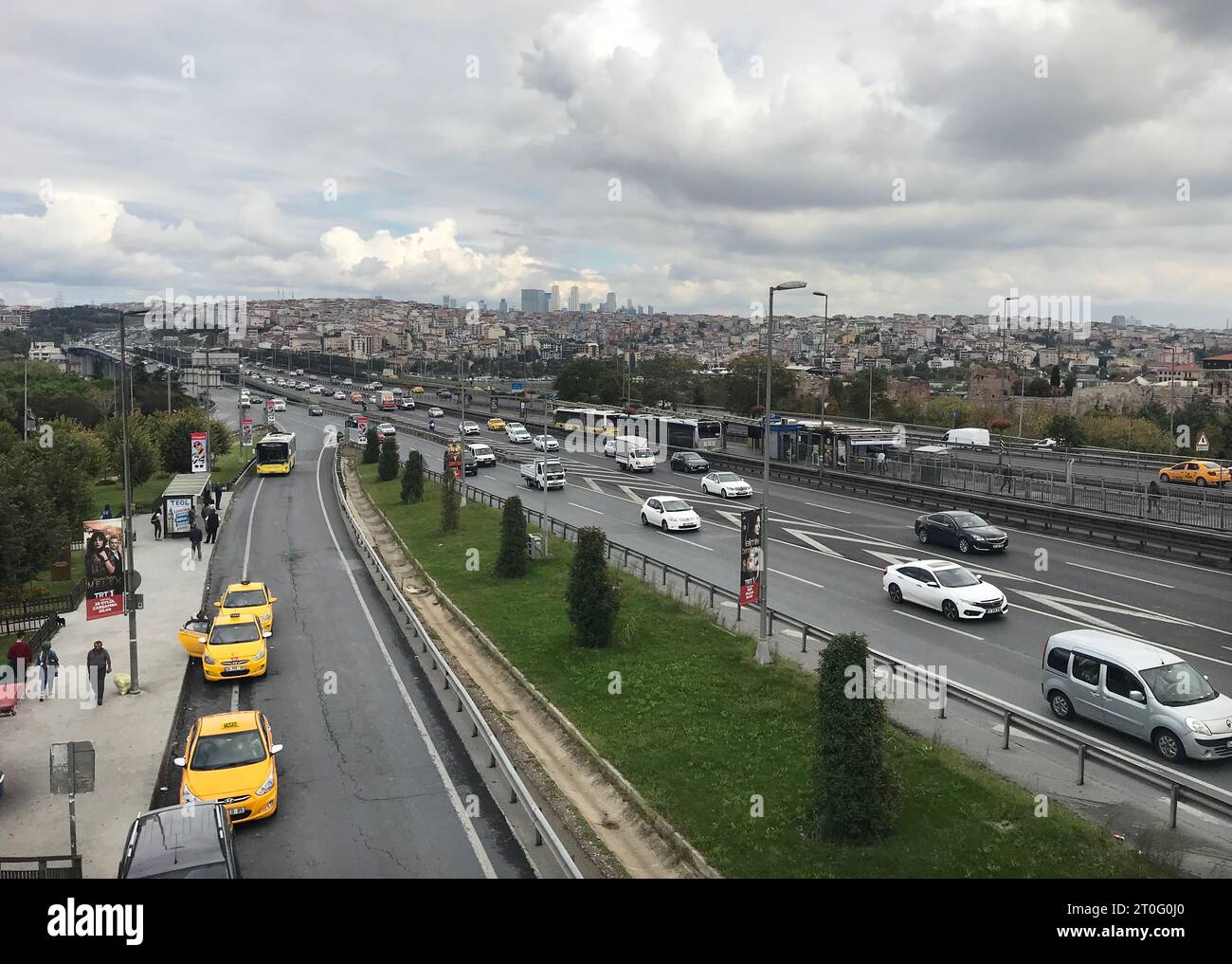 Highway d100 hi-res stock photography and images - Alamy