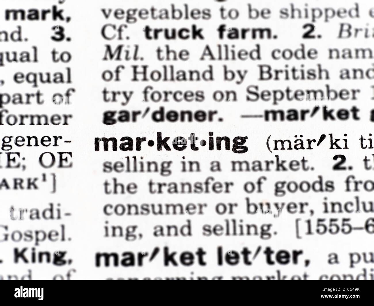 Closeup definition of the word marketing Stock Photo - Alamy