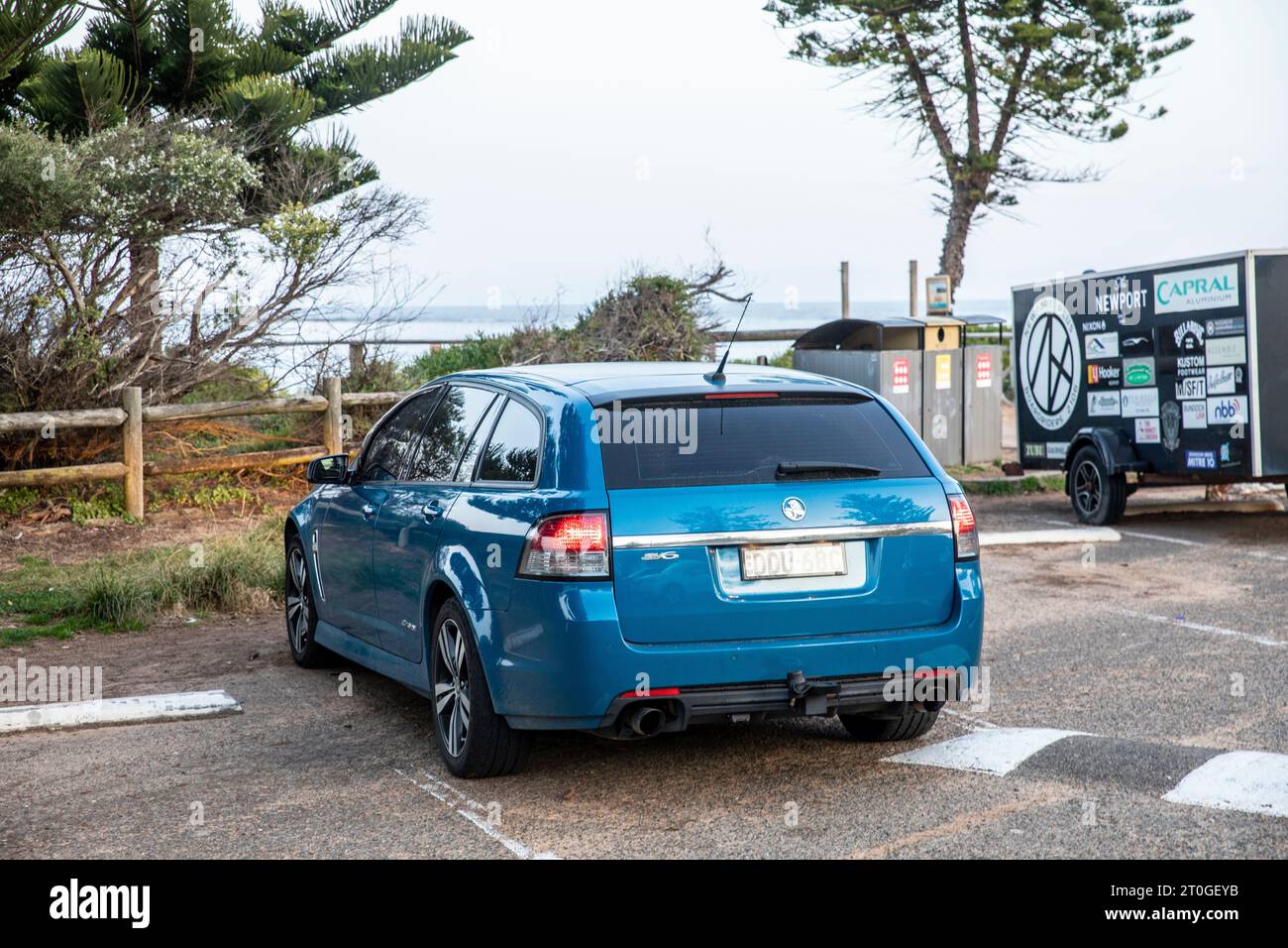 Blue holden vehicle hi-res stock photography and images - Alamy