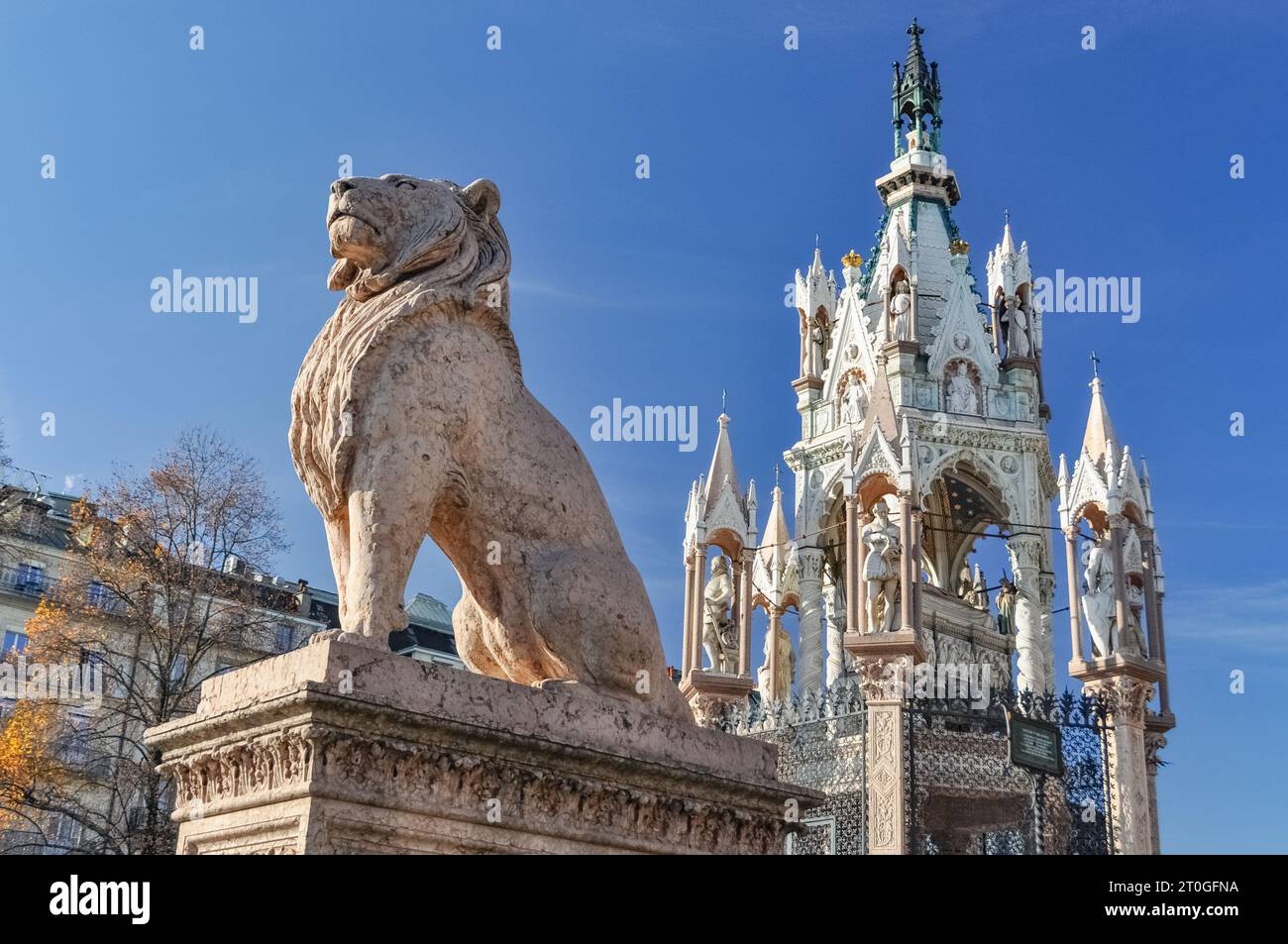 Brunswick Monument mausoleum with lion sculpture by Auguste Cain in ...