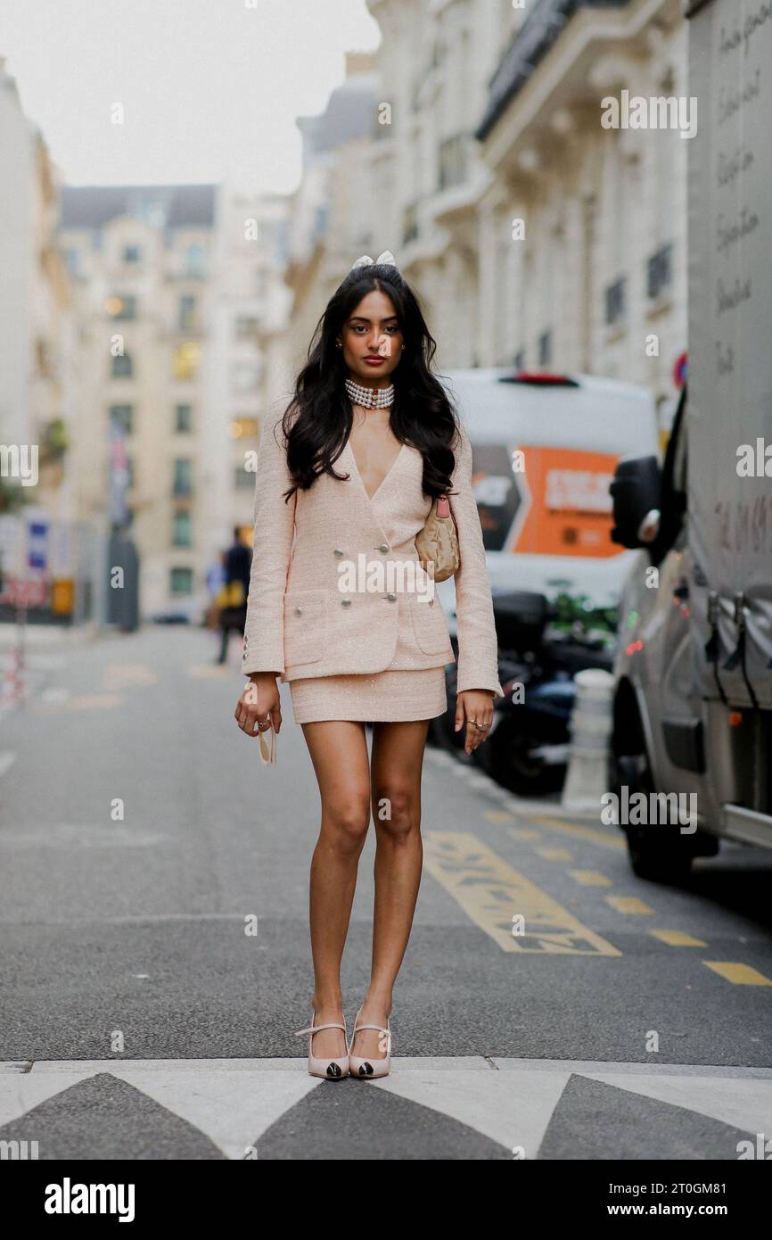 Street style, Sabrina Bahsoon arriving at Alessandra Rich Spring Summer ...