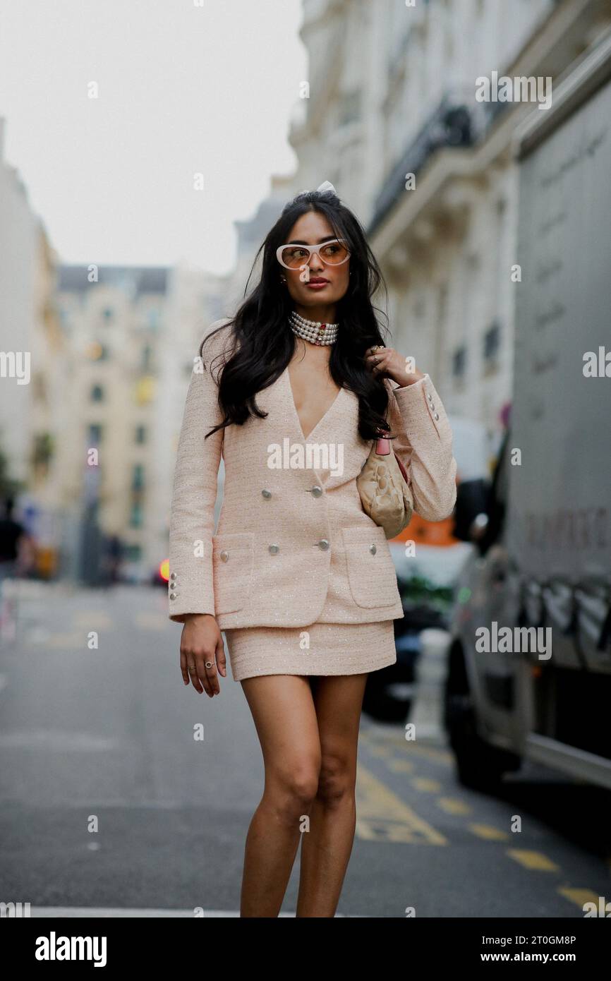 Street style, Sabrina Bahsoon arriving at Alessandra Rich Spring Summer ...