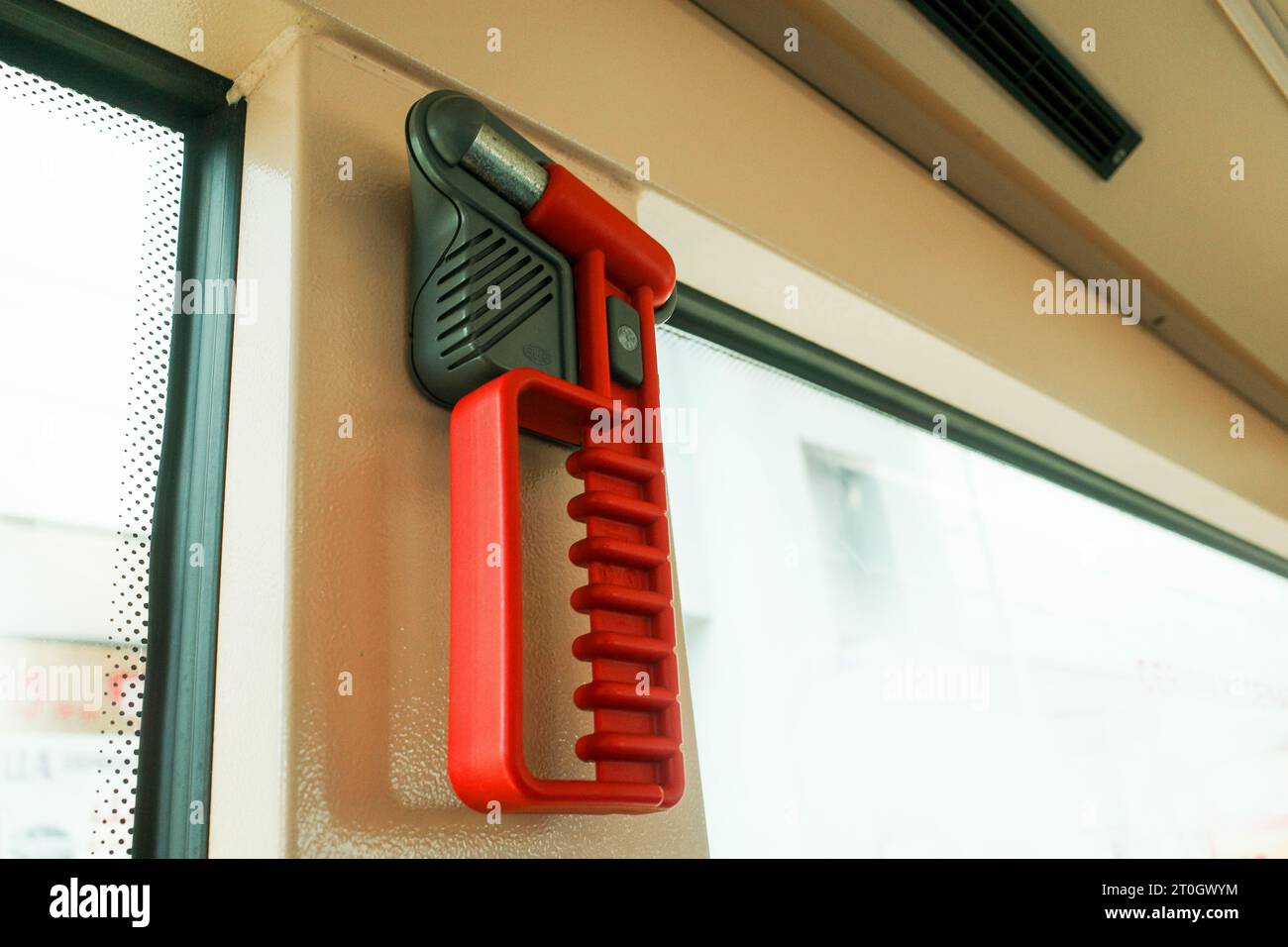 Emergency evacuation bus hi-res stock photography and images - Alamy