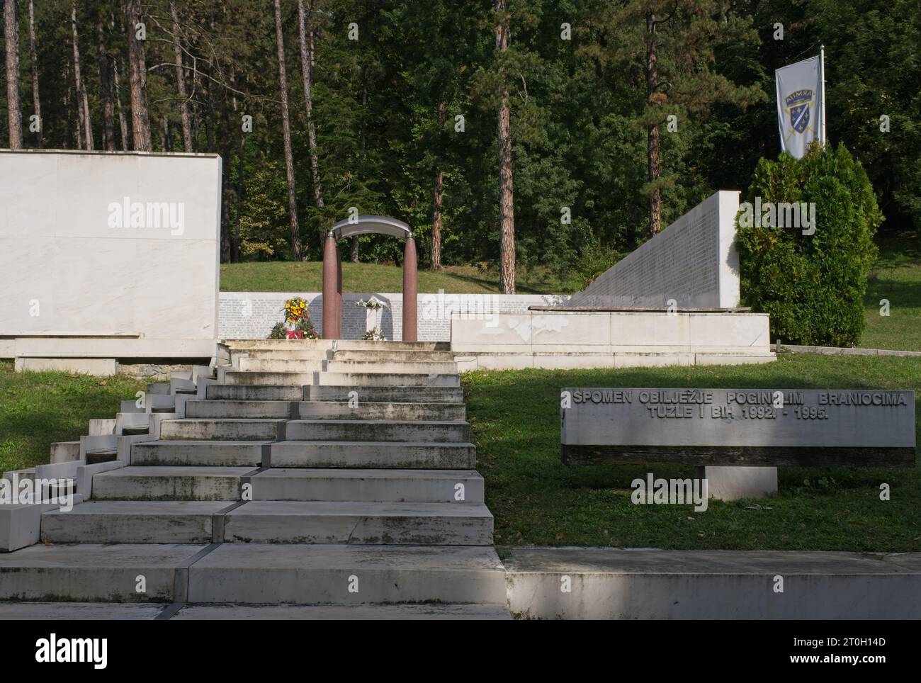 Military cemetery memorial complex hi-res stock photography and images ...