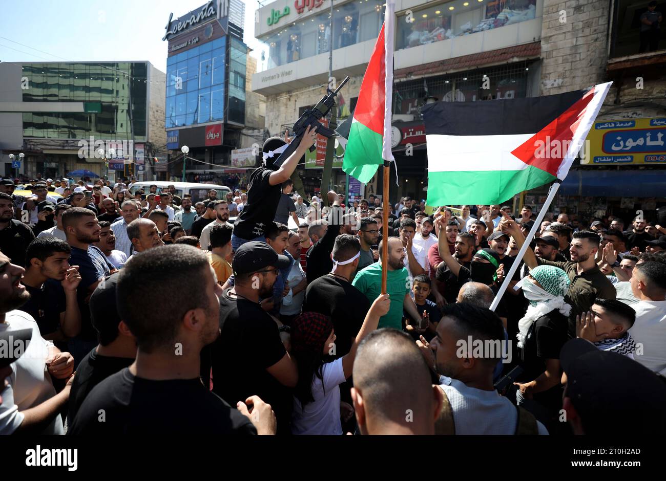 Nablus, Palestinian Territories. 07th Oct, 2023. Palestinians celebrate ...