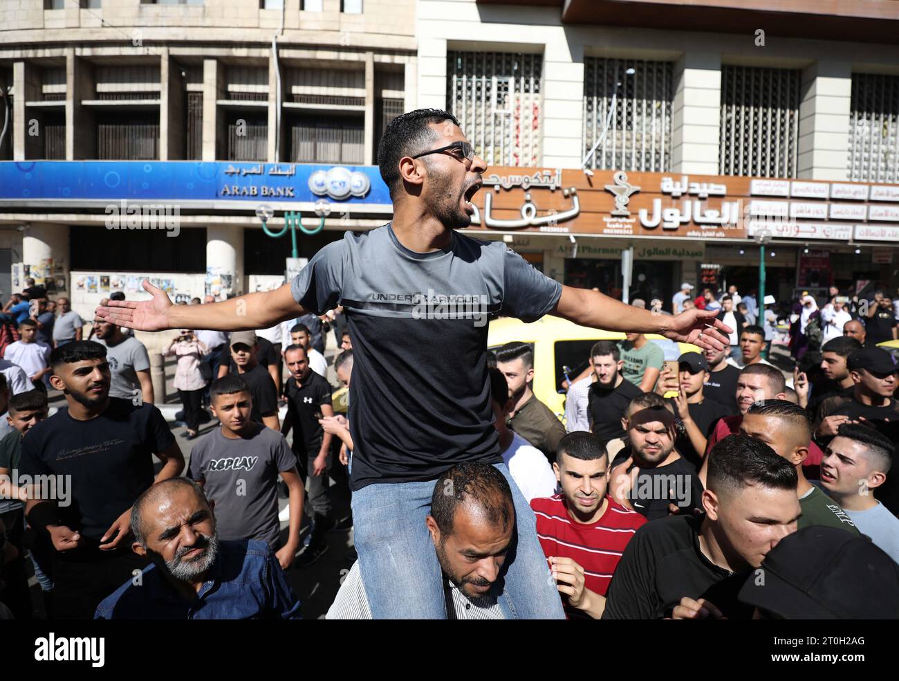 Nablus, Palestinian Territories. 07th Oct, 2023. Palestinians celebrate ...