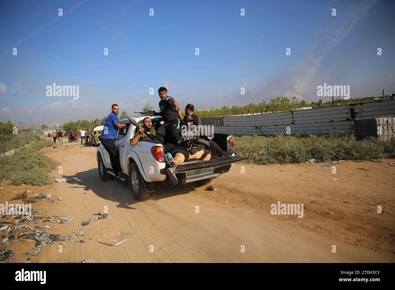 CORRECTS IDENTITY OF THE BODY IN THE TRUCK TO SHANI LOUK, NOT AN ...