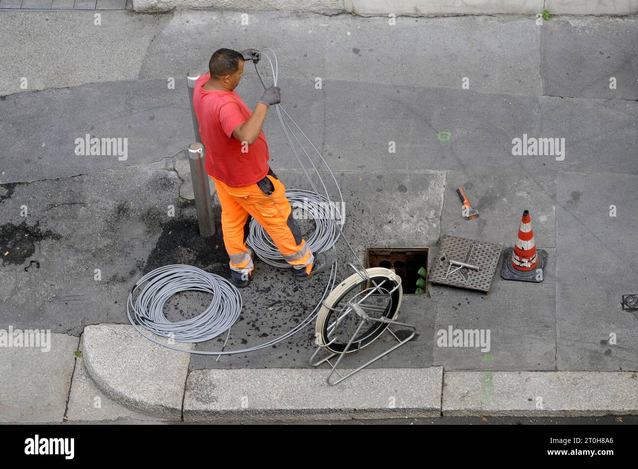 Tecnologia stradale hi-res stock photography and images - Alamy