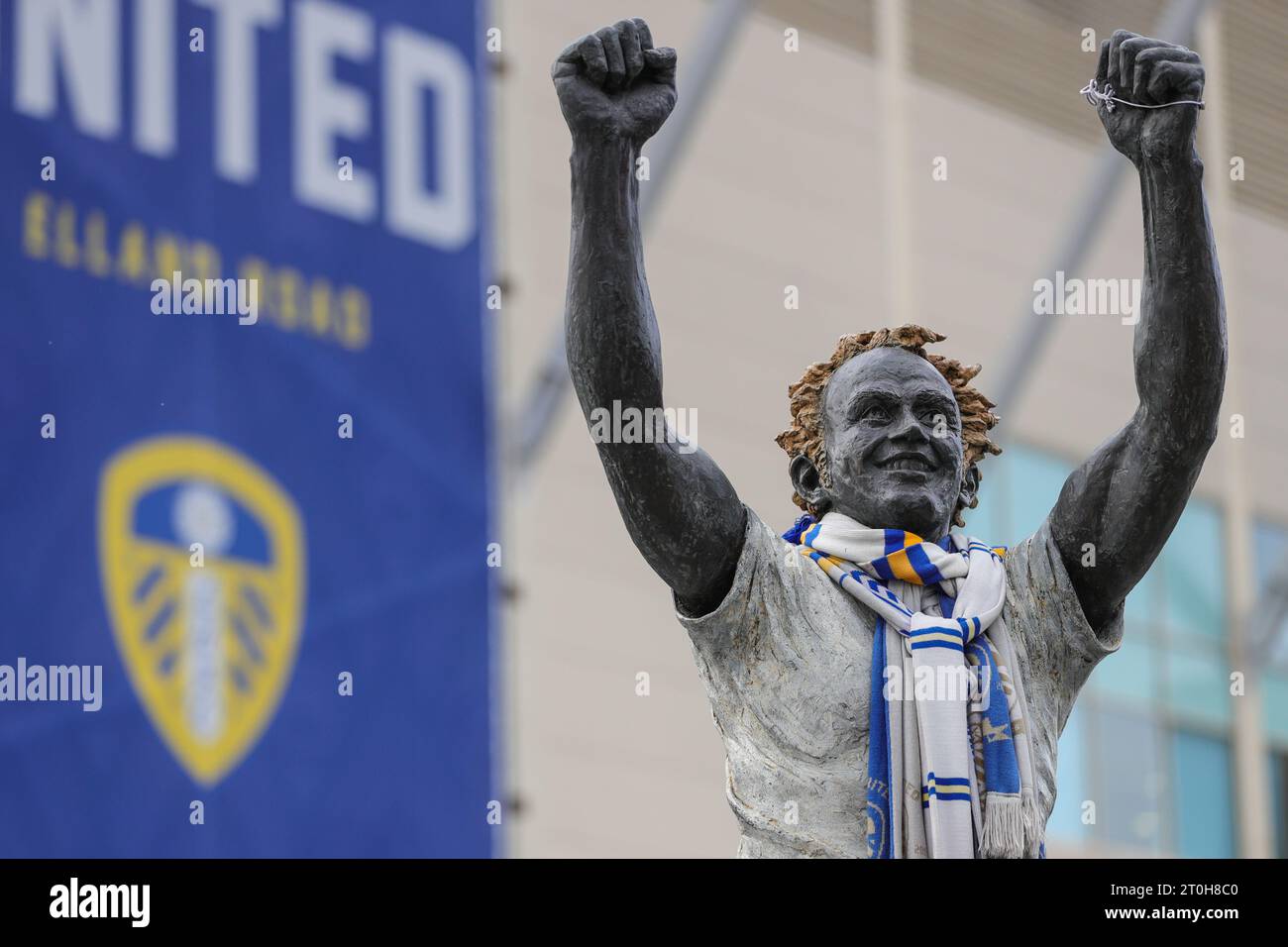 Leeds, UK. 07th Oct, 2023. A general view of the Billy Bremner statue ...