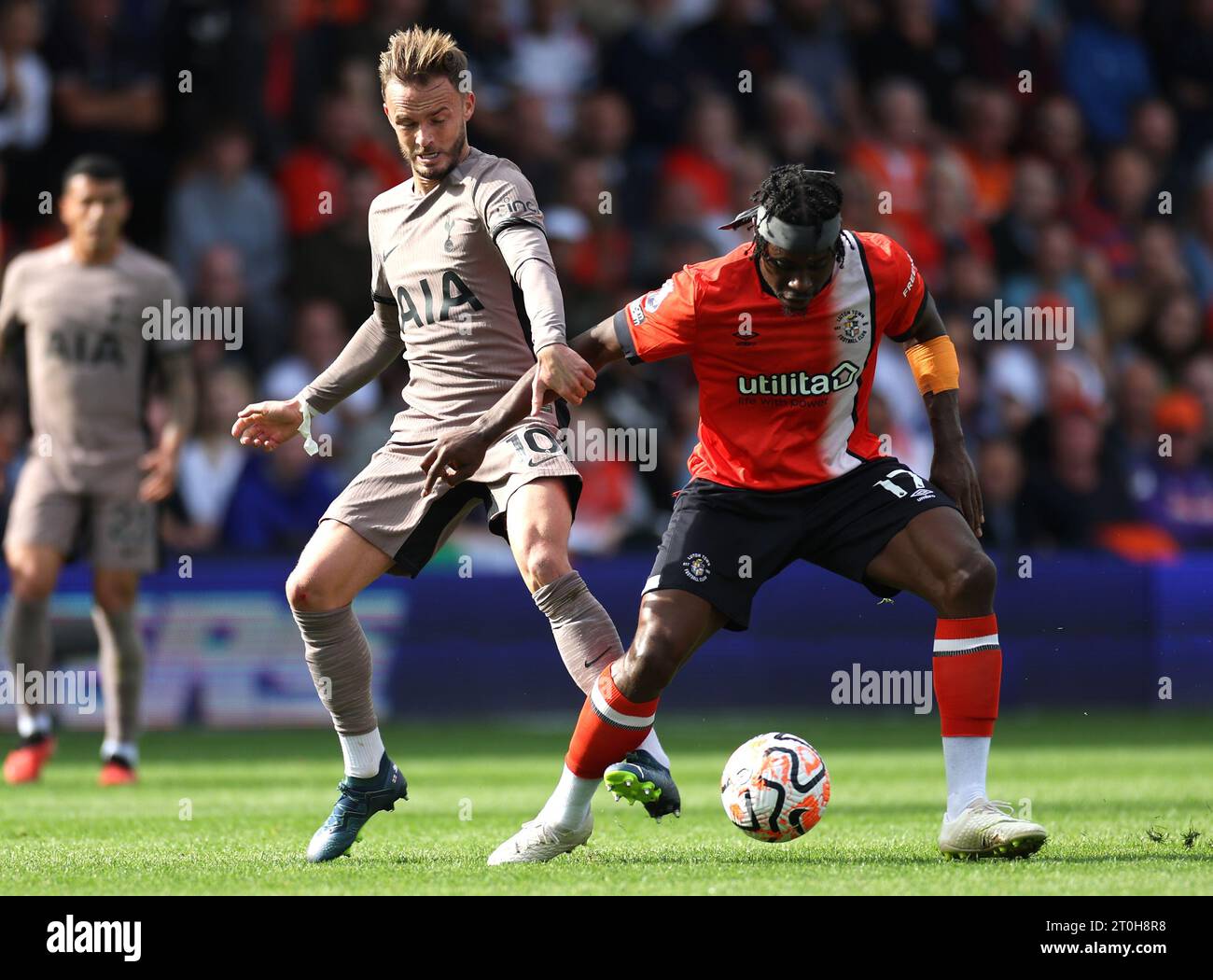 Luton Town's Pelly Ruddock Mpanzu (right) and Tottenham Hotspur's James ...