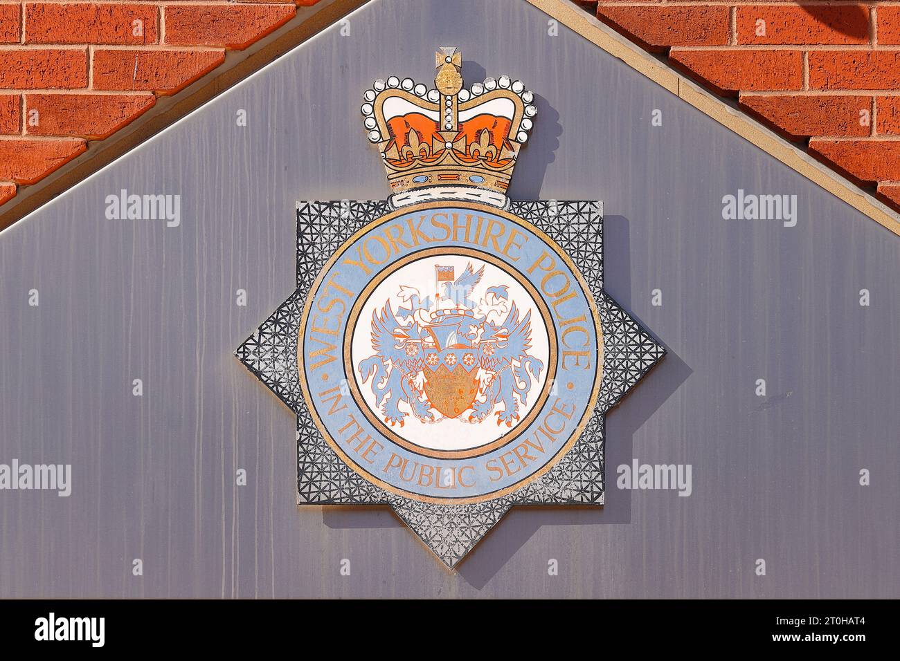 Leeds police station logo hi-res stock photography and images - Alamy