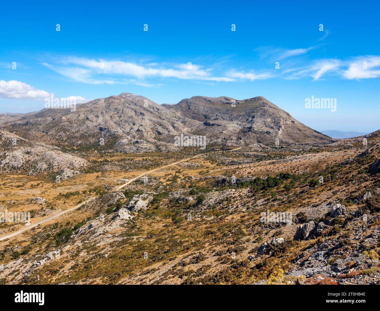 Karst mountain landscape at Psiloritis, Ida Massif, Crete, Greece Stock ...