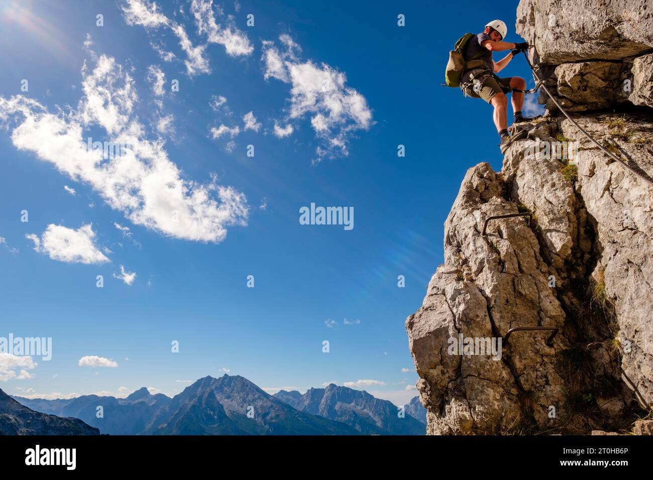 Climbers on the Mannlsteig, Mannlgrat via ferrata, Hoher Goell ...