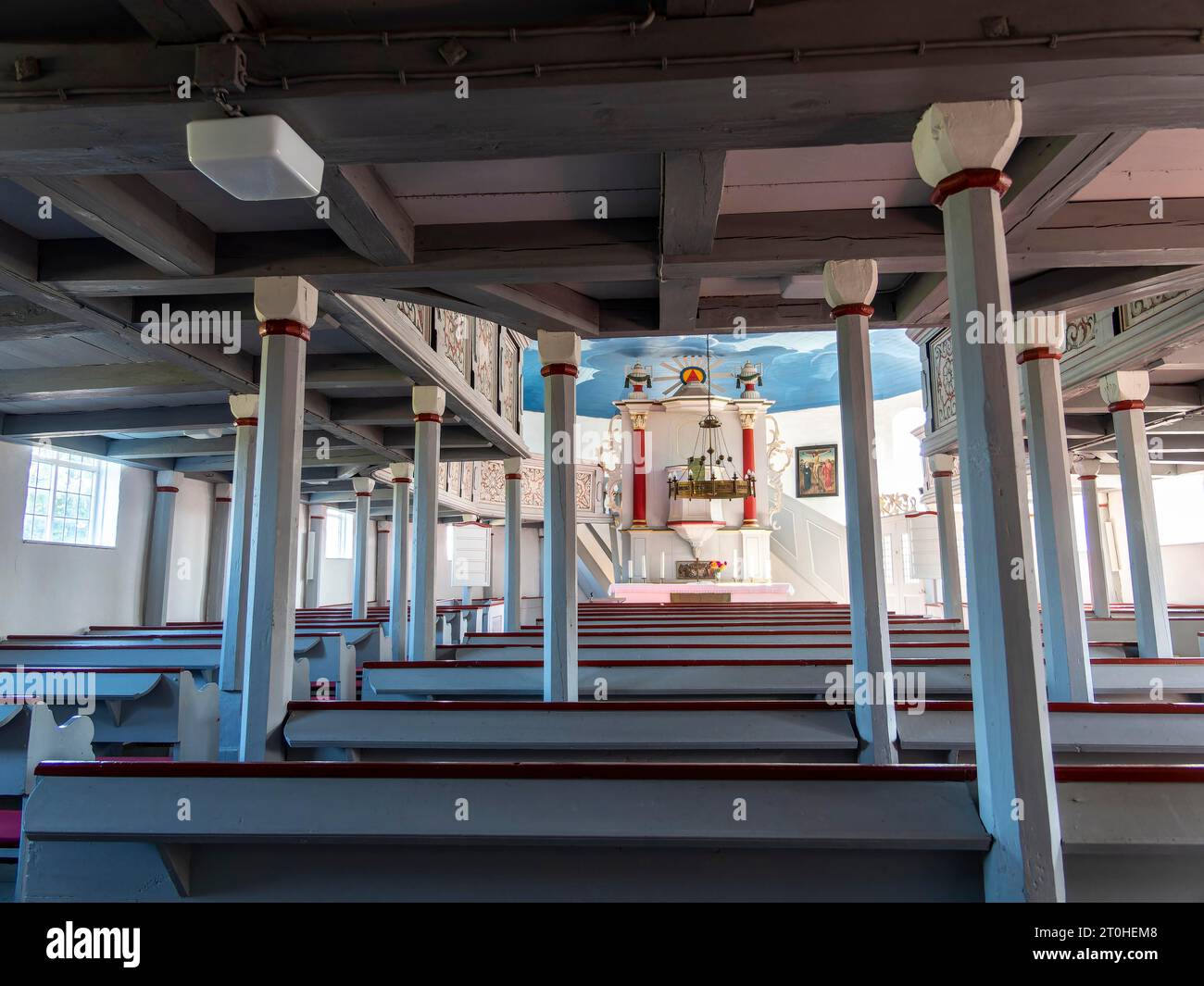 Interior wooden pillar hi-res stock photography and images - Alamy