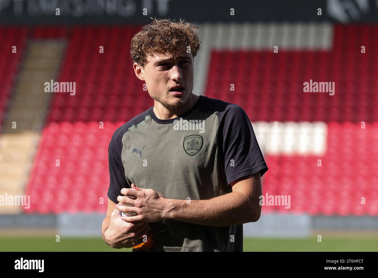 Exeter, UK. 07th Oct, 2023. Callum Styles #20 of Barnsley arrives ...