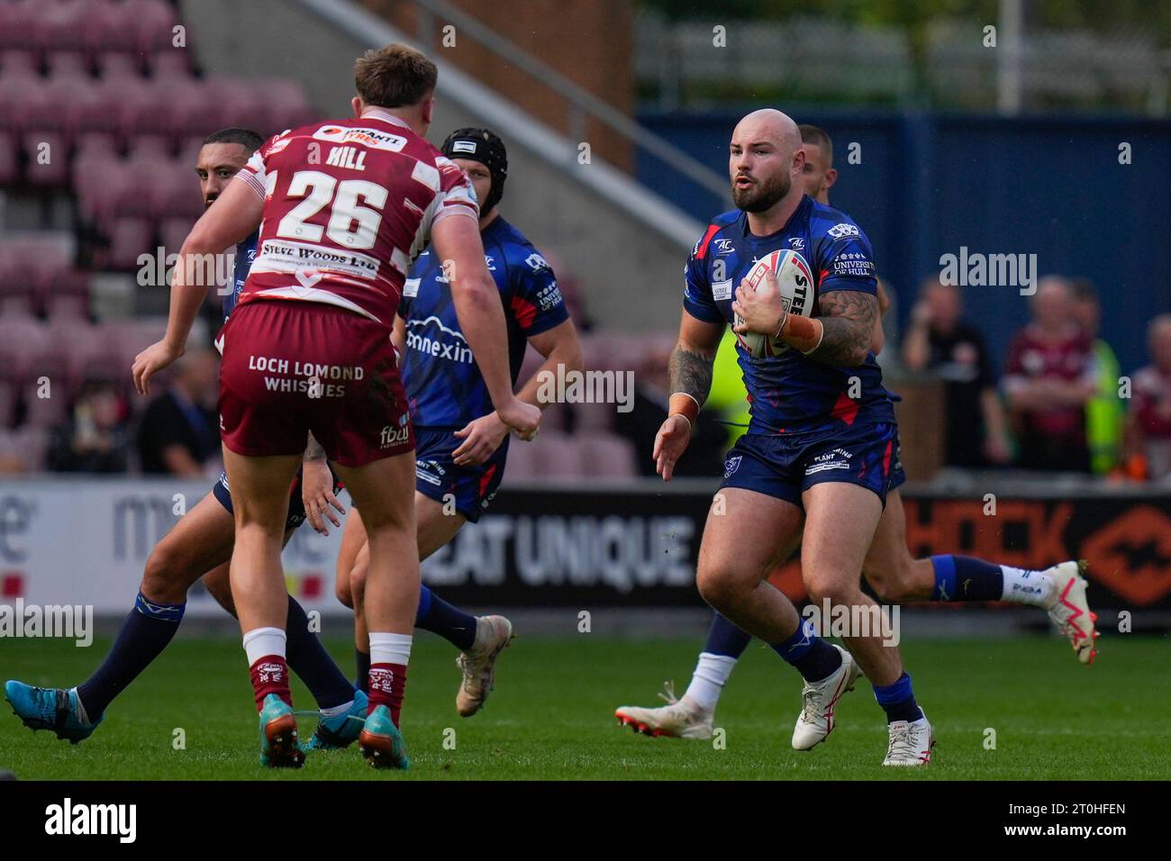 Wigan, UK. 07th Oct, 2023. Sam Luckley #26 of Hull KR runs at the Wigan ...