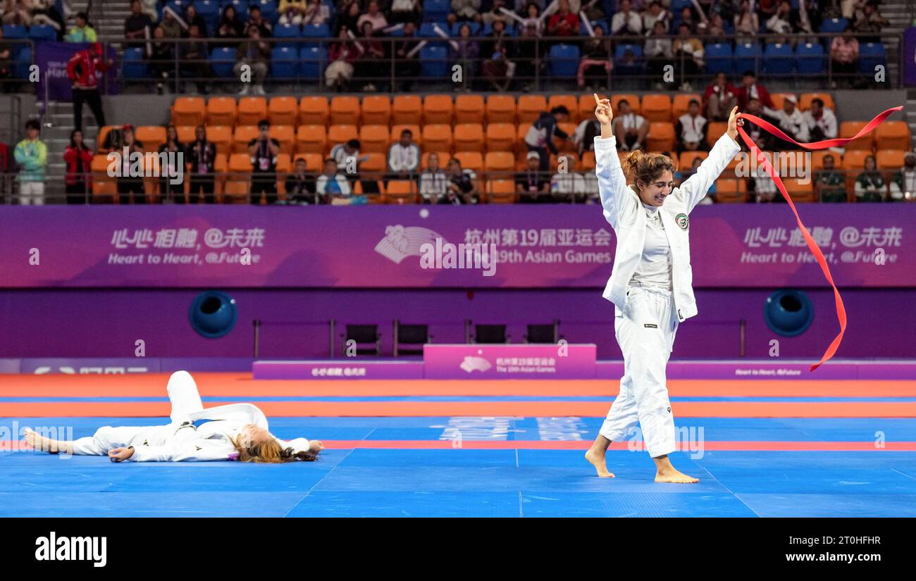 Hangzhou, China's Zhejiang Province. 7th Oct, 2023. Shamma Alkalbani (R ...