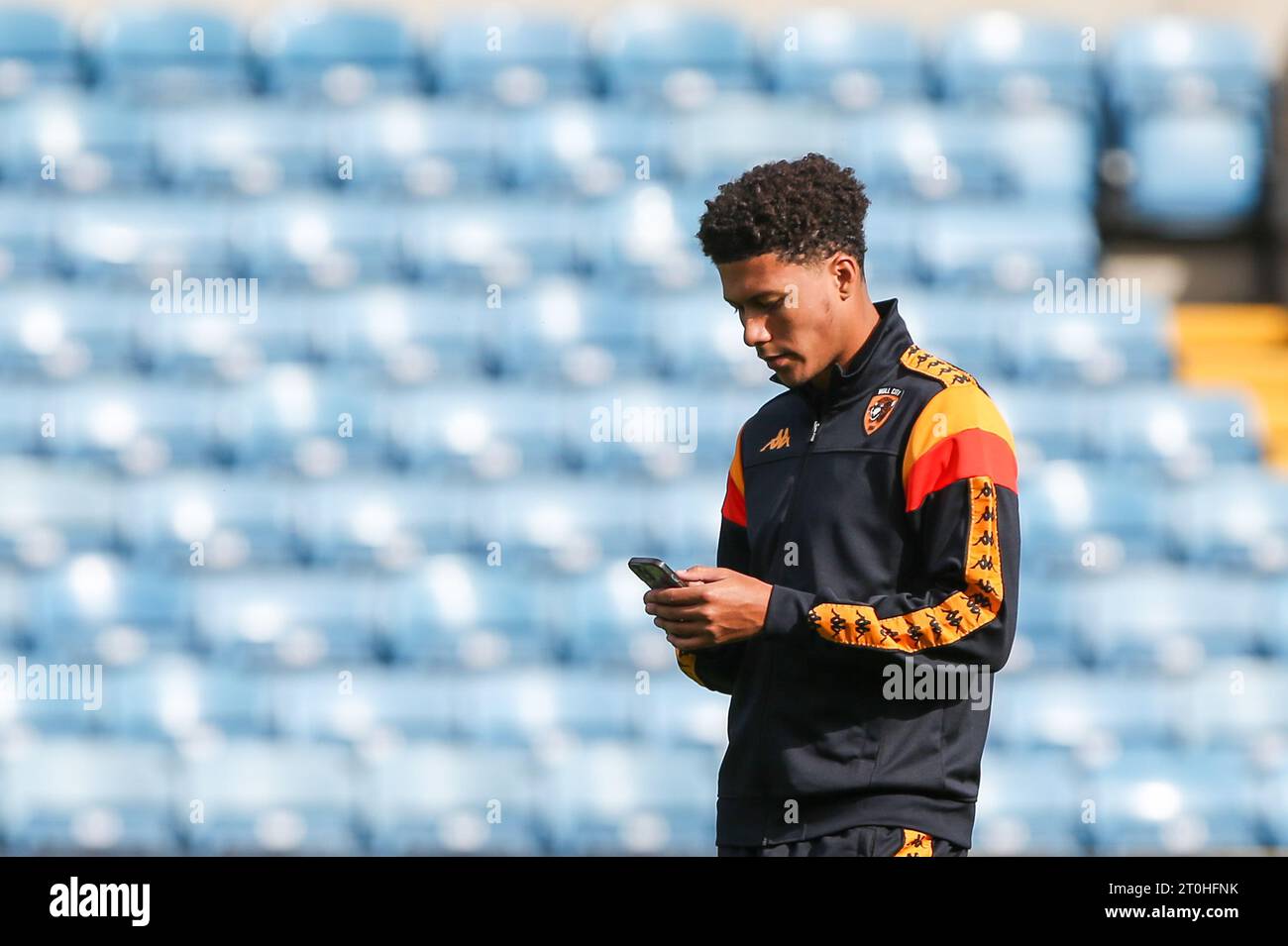 London, UK. 07th Oct, 2023. Vaughn Covil #31 of Hull City on arrival ...