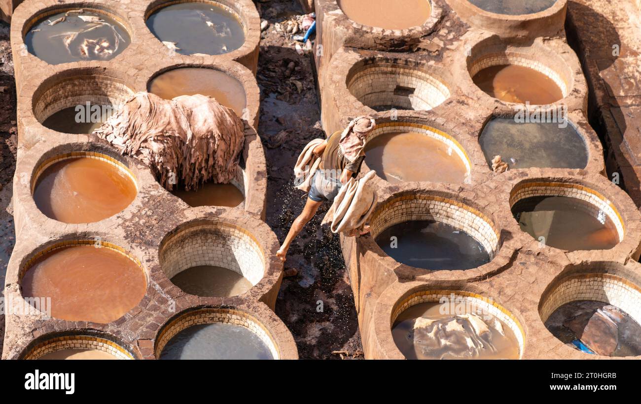 Moroccan dye pits hi-res stock photography and images - Alamy