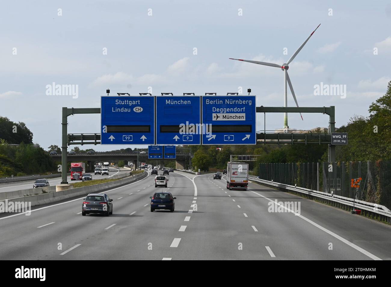 Autobahn dreieck hi-res stock photography and images - Alamy