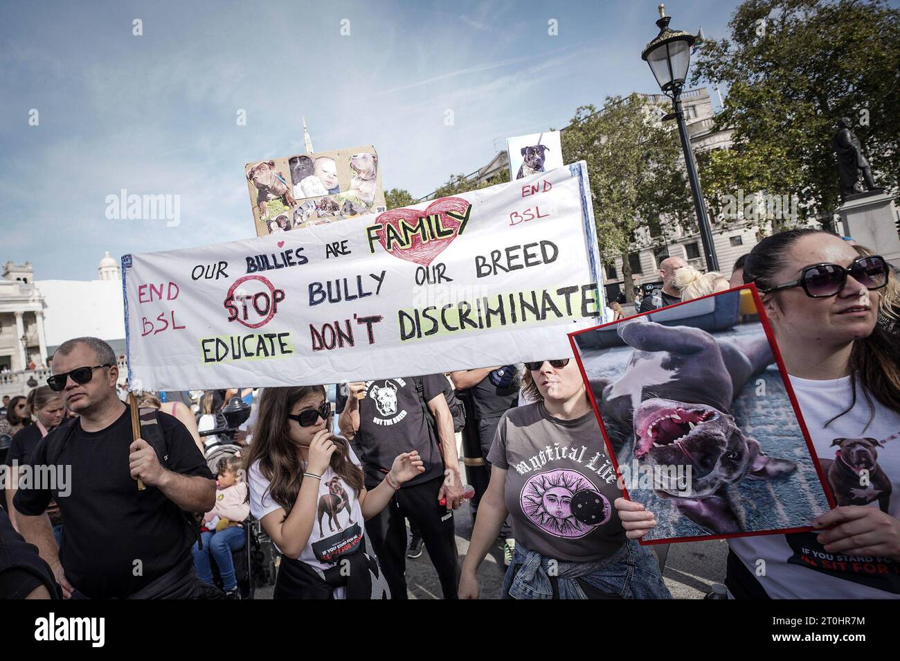 London, UK. 7th October 2023. American XL bully owners gather and march ...