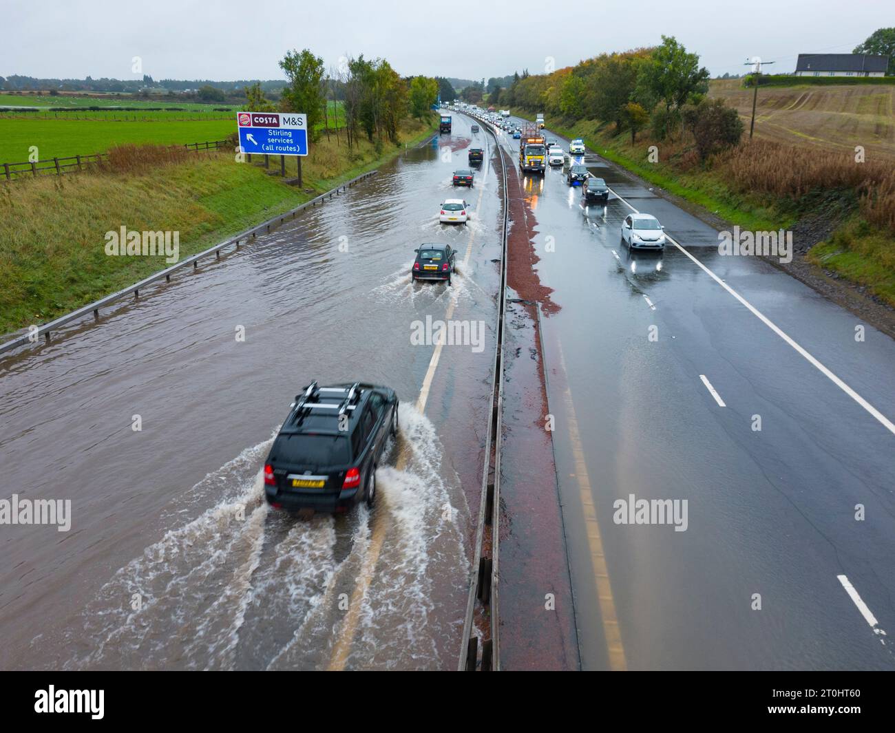 Stirling, Scotland, UK. 7th October 2023. Flooding on the M9 motorway ...