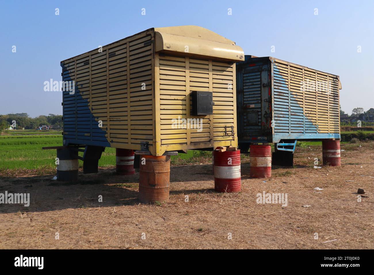 mini cargo container car box Stock Photo - Alamy