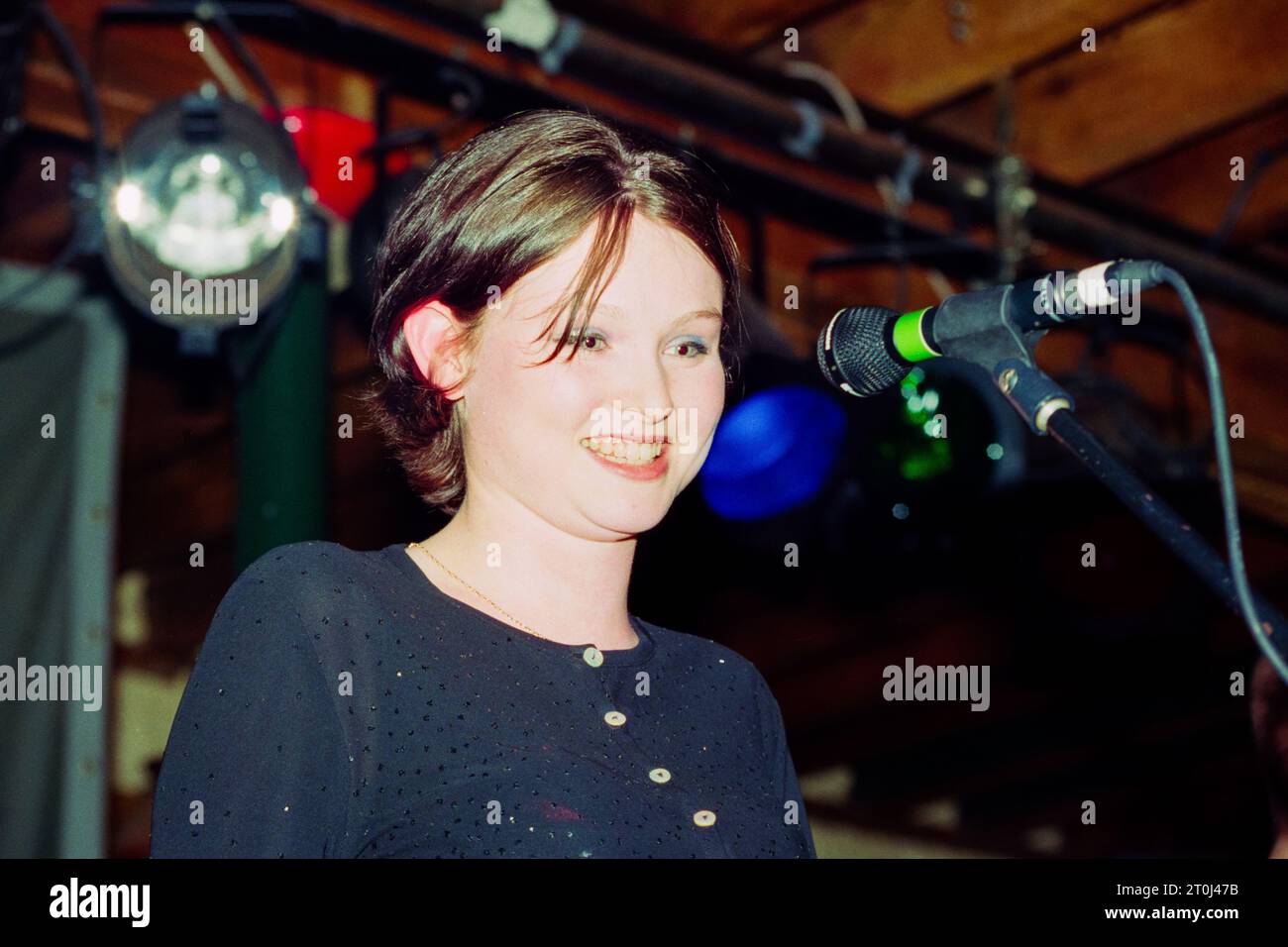 SOPHIE ELIS-BEXTOR, FIRST BAND, 17, VERY YOUNG: 17-year-old Sophie ...