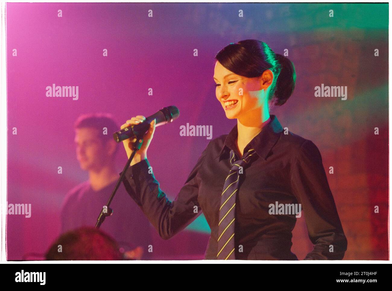 Sophie ellis bextor 2001 Cut Out Stock Images & Pictures - Alamy