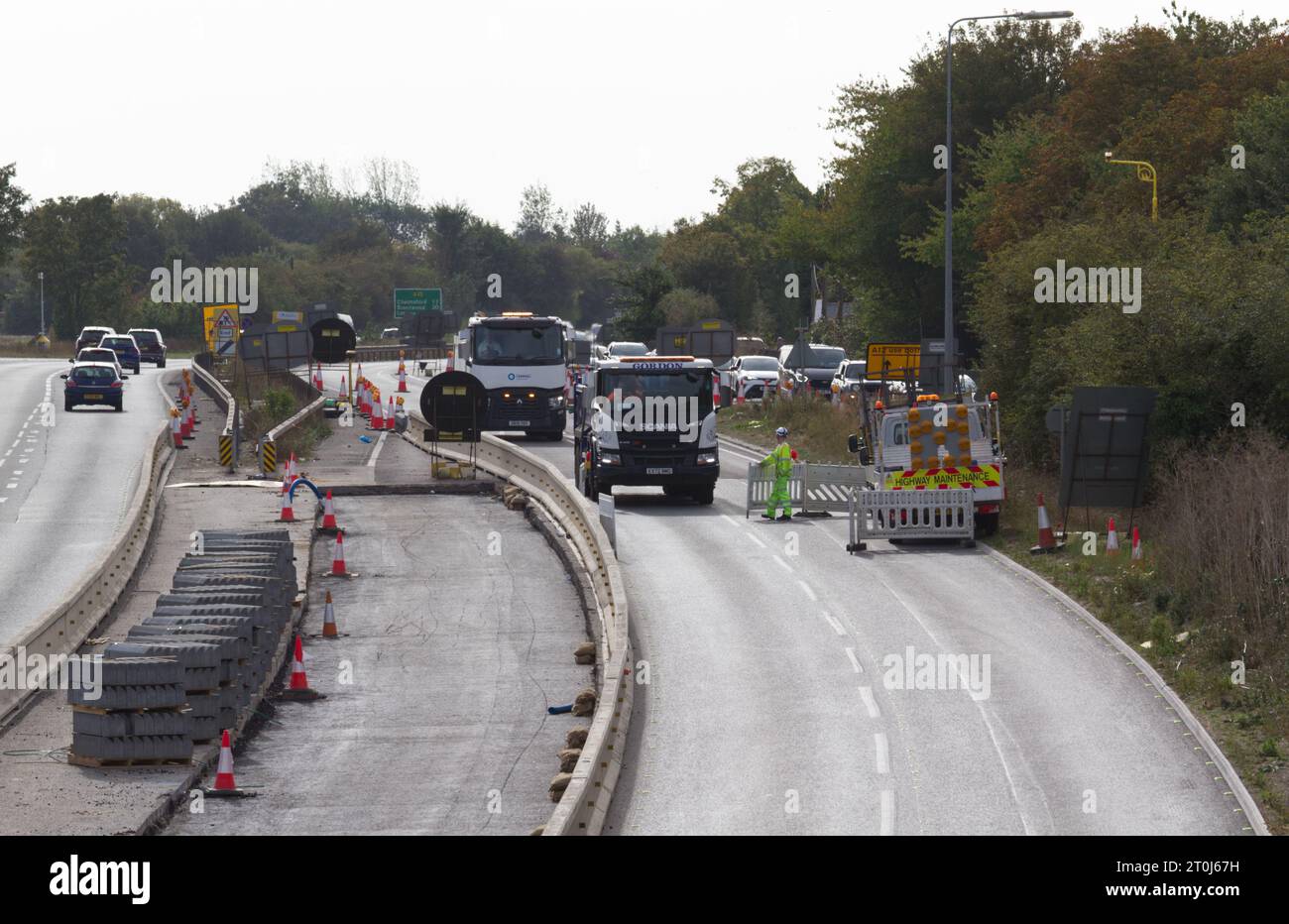 Colchester, UK. 7th Oct 2023. Traffic is very slow moving as the A12 at ...